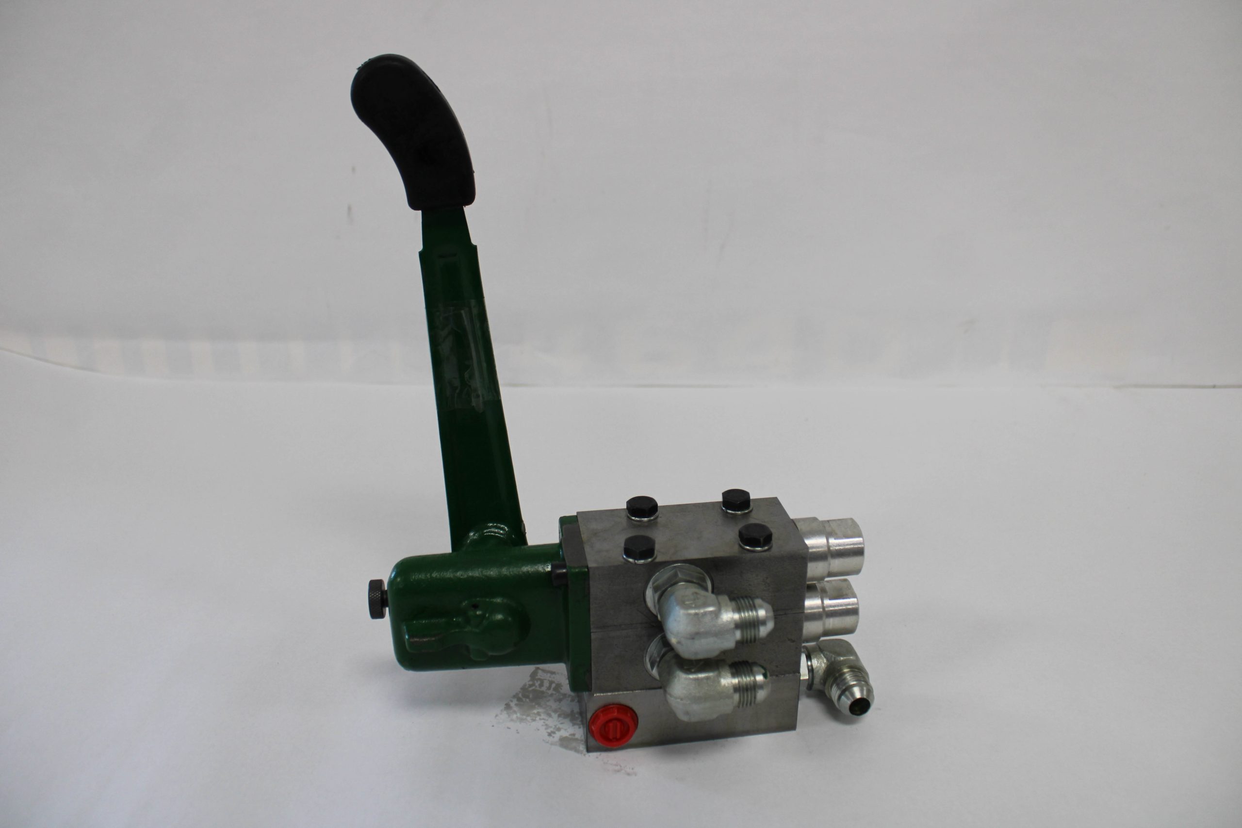 Single Remote Assembly Outright - Green Tractor Part Store