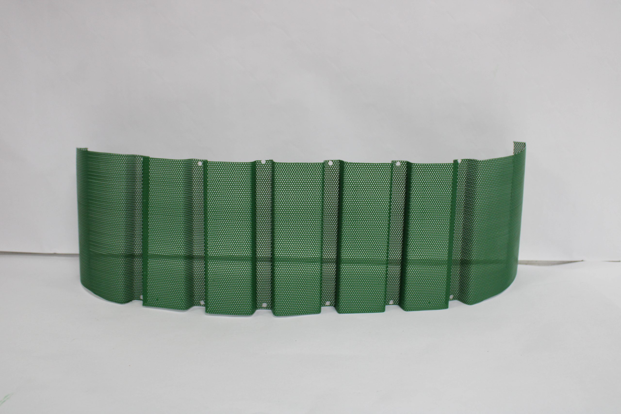 Front Upper Grille - Green Tractor Part Store